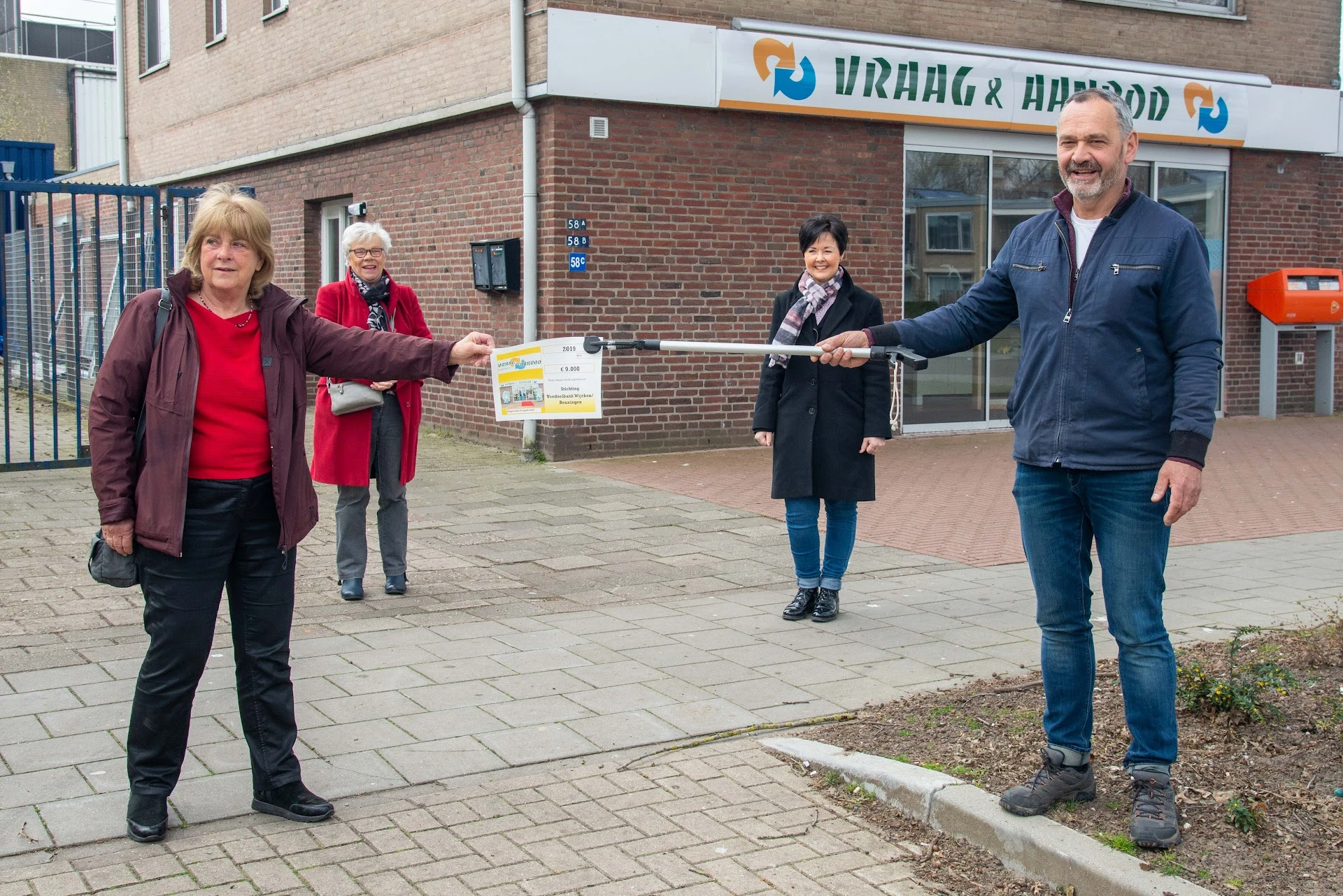 Stichting Vraag en Aanbod - Openingstijden & Reviews